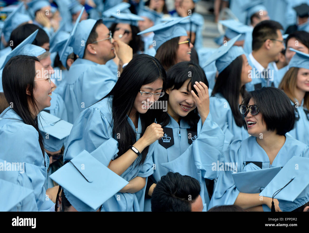 Chinese university students columbia hi-res stock photography and ...
