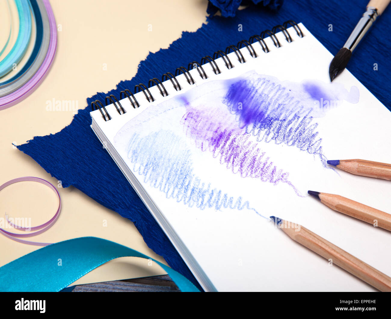 Three colored chalk hi-res stock photography and images - Alamy