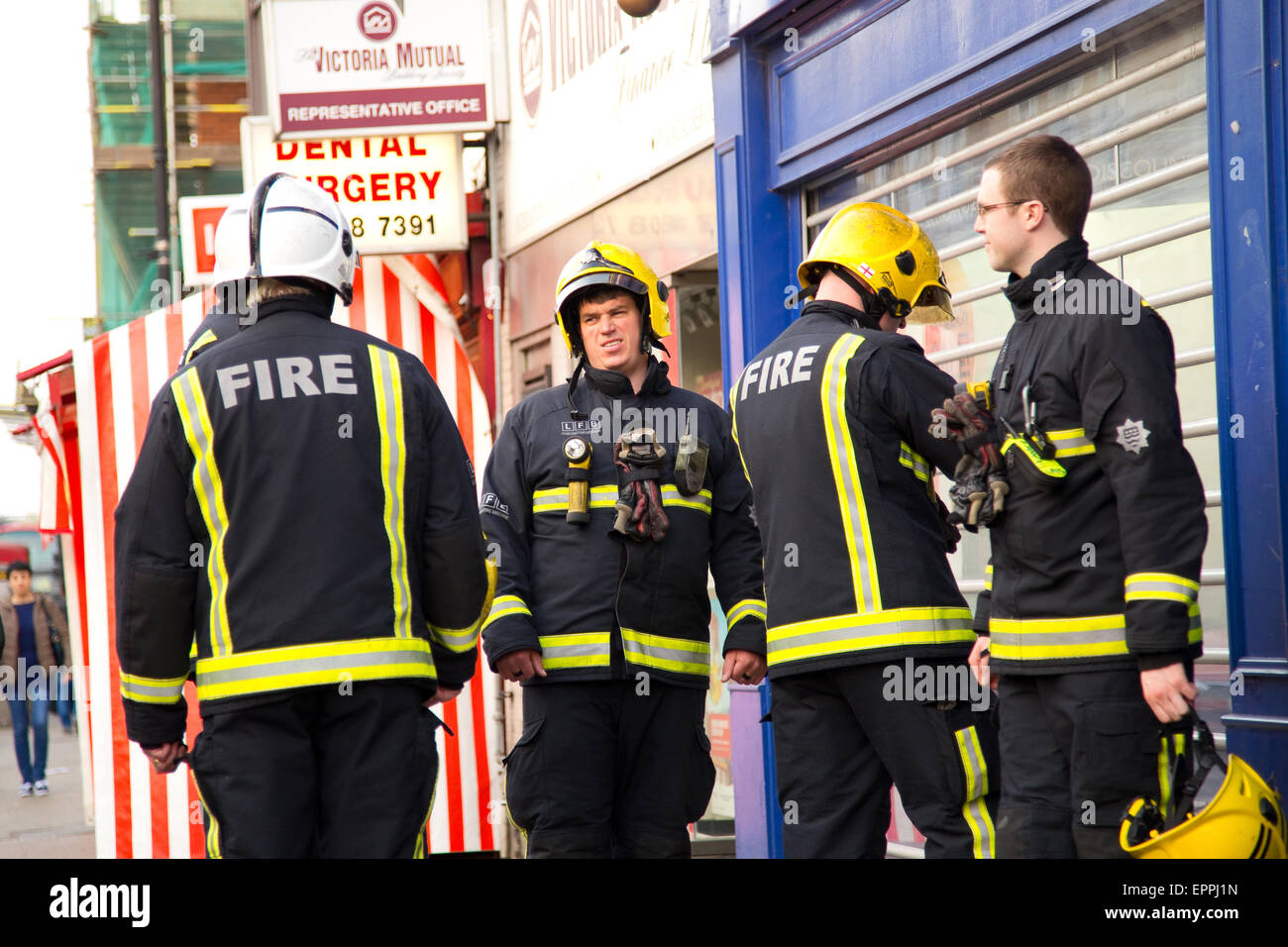 Fireman uk hi-res stock photography and images - Alamy