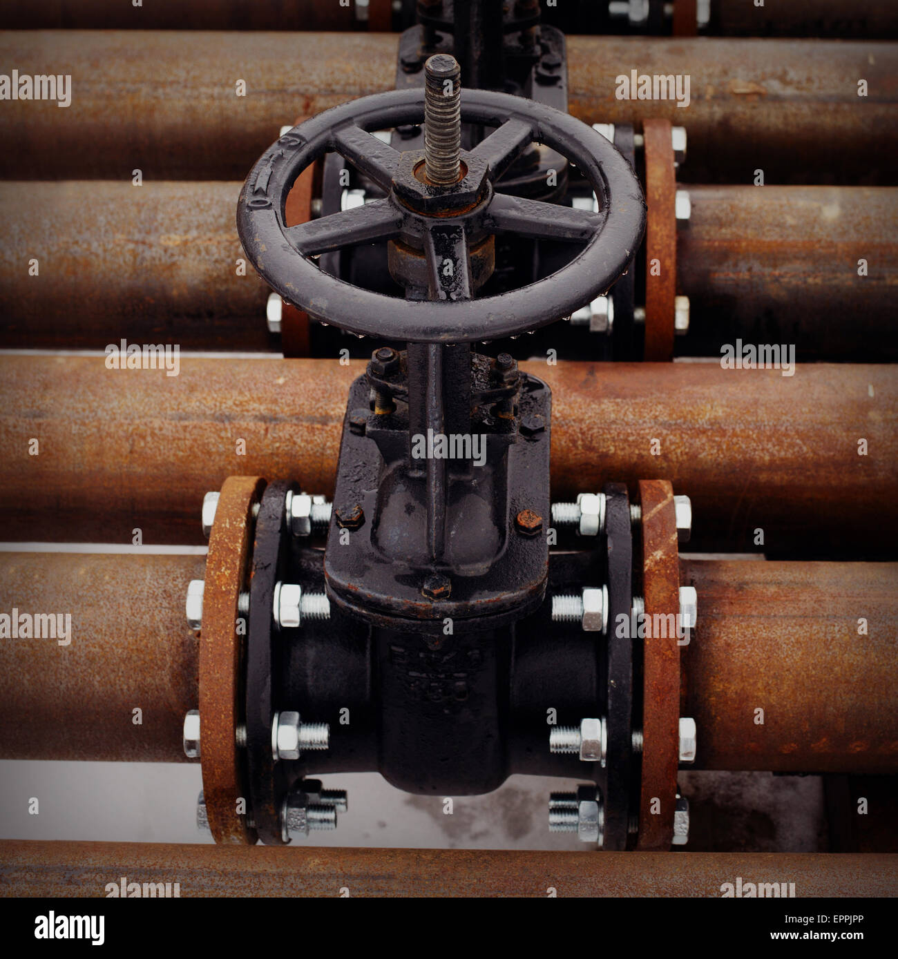 Oil and gas pipeline hi-res stock photography and images - Alamy