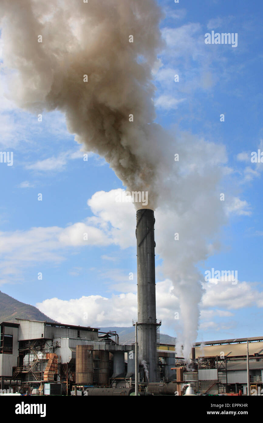 Mulgrave Central Mill - sugarcane mill near Cairns at Gordonvale ...