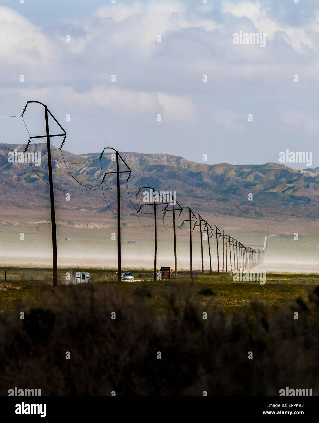 California utility poles and power lines hi-res stock photography and ...