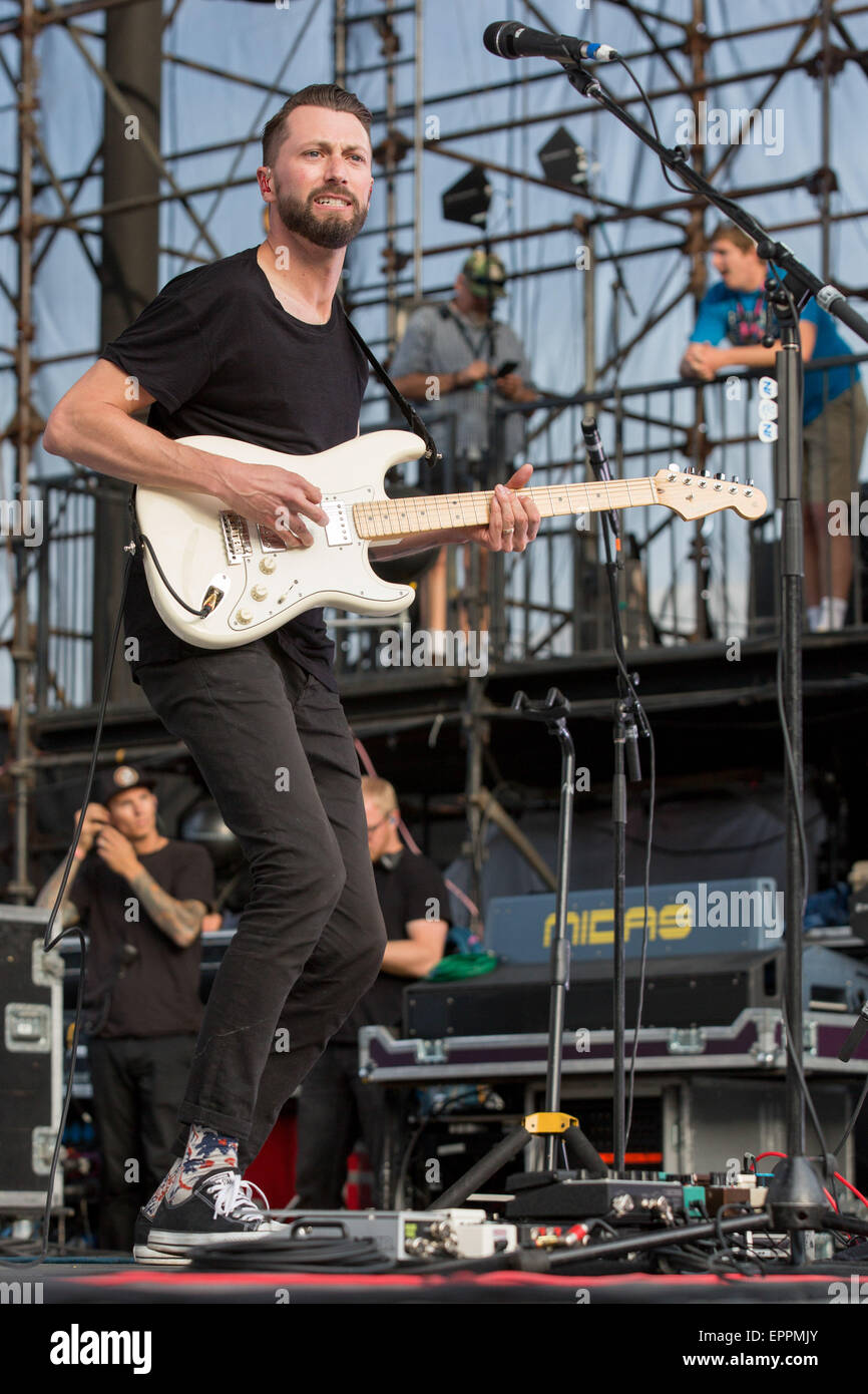 Irvine, California, USA. 16th May, 2015. Guitarist DREW STEWART (aka ...