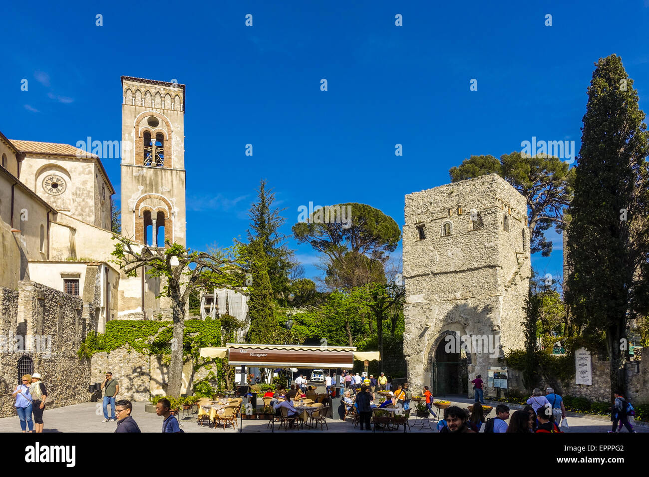 Ravello square hi-res stock photography and images - Alamy