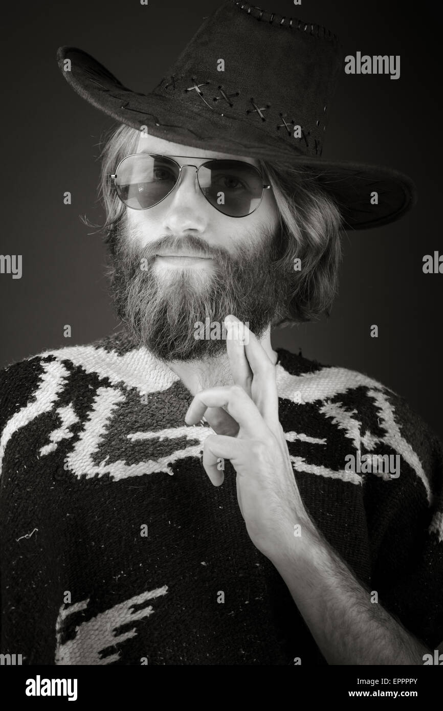 Model in studio isolated on plain grey background Stock Photo - Alamy