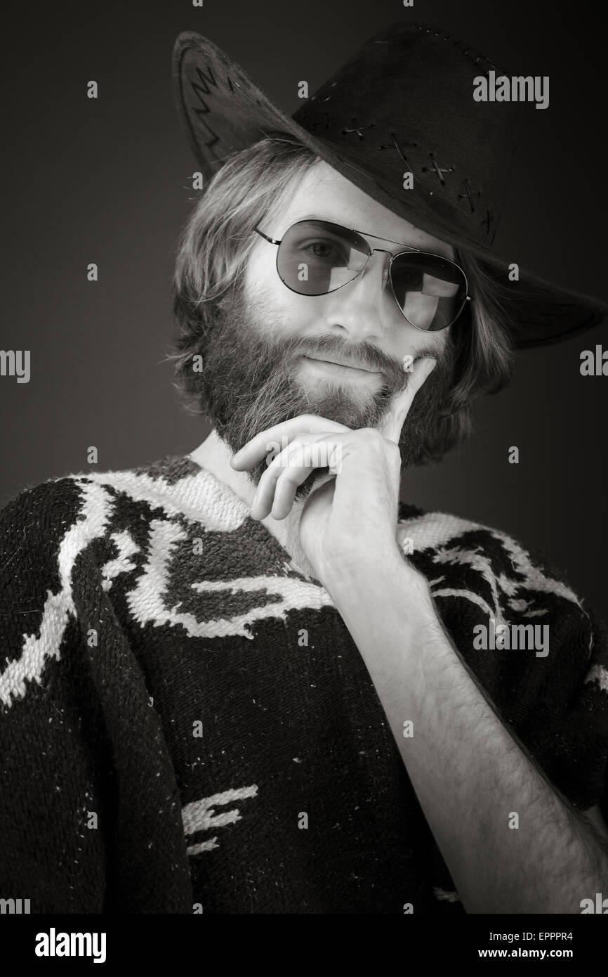 Model in studio isolated on plain grey background Stock Photo - Alamy