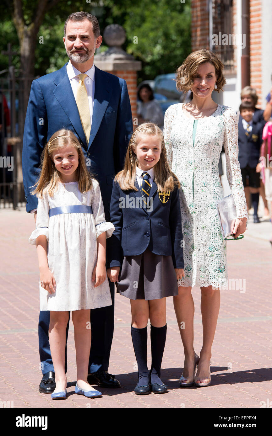 First communion princess leonor spain hi-res stock photography and ...
