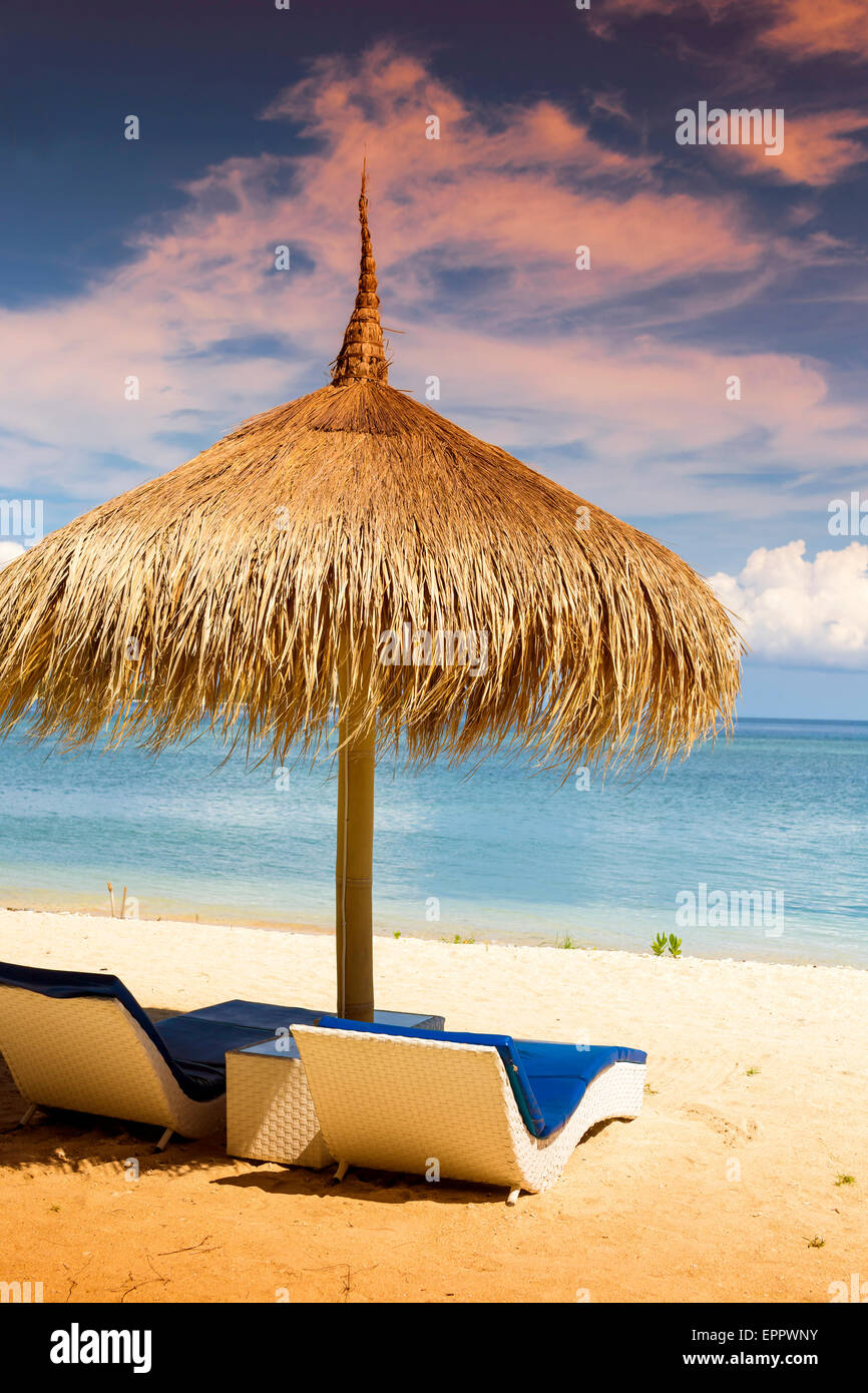 Summer sun bed hi-res stock photography and images - Alamy