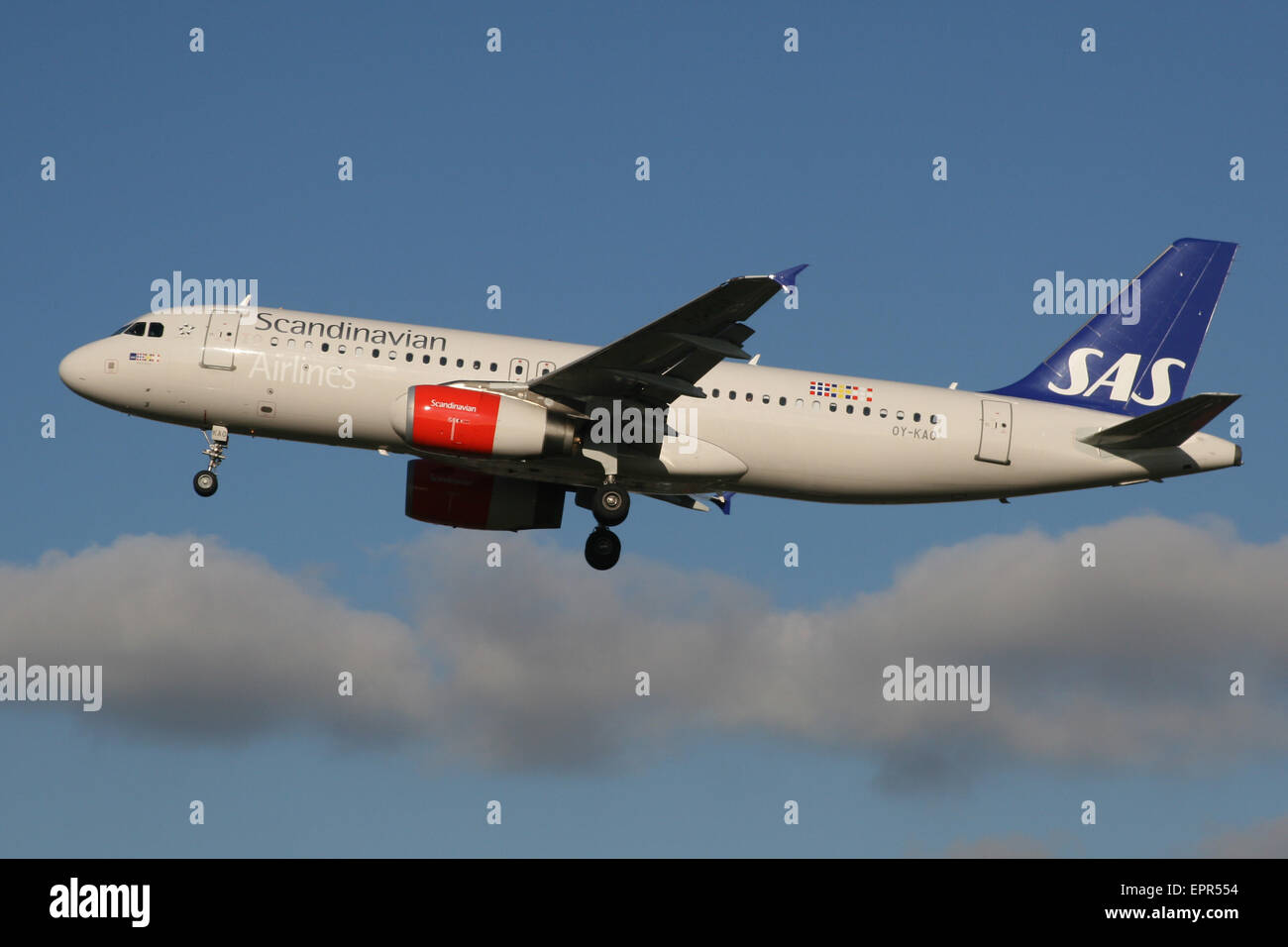Sas airbus a320 hi-res stock photography and images - Alamy