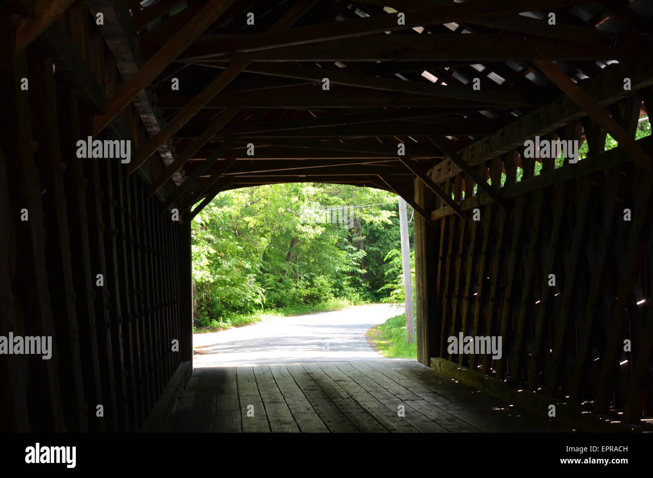 Inside a bridge hi-res stock photography and images - Alamy
