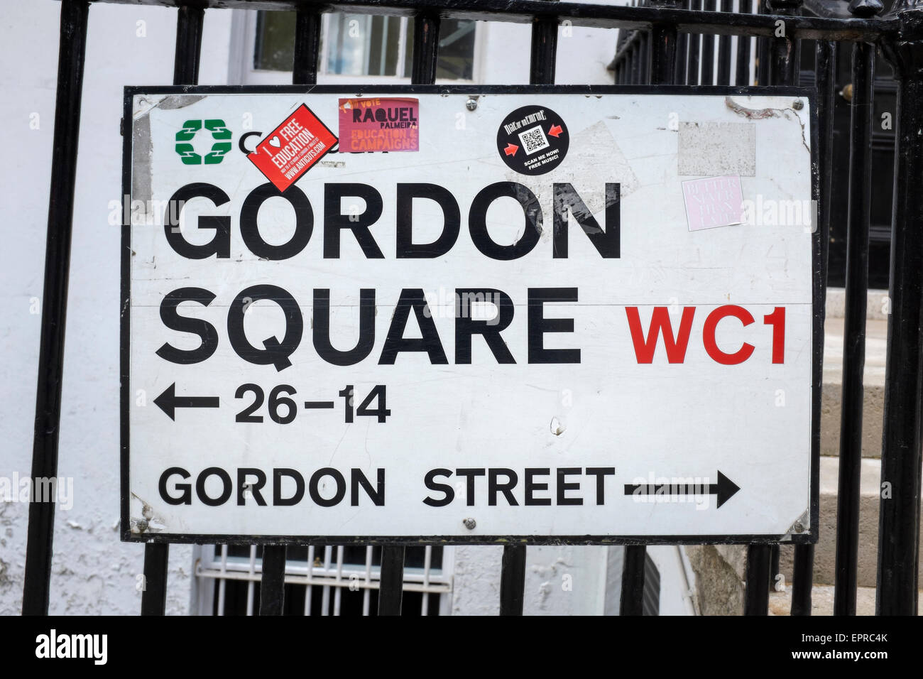 Gordon Square Street Sign London WC1 Stock Photo - Alamy