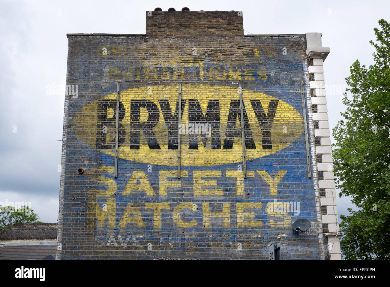 Ghost sign hi-res stock photography and images - Alamy