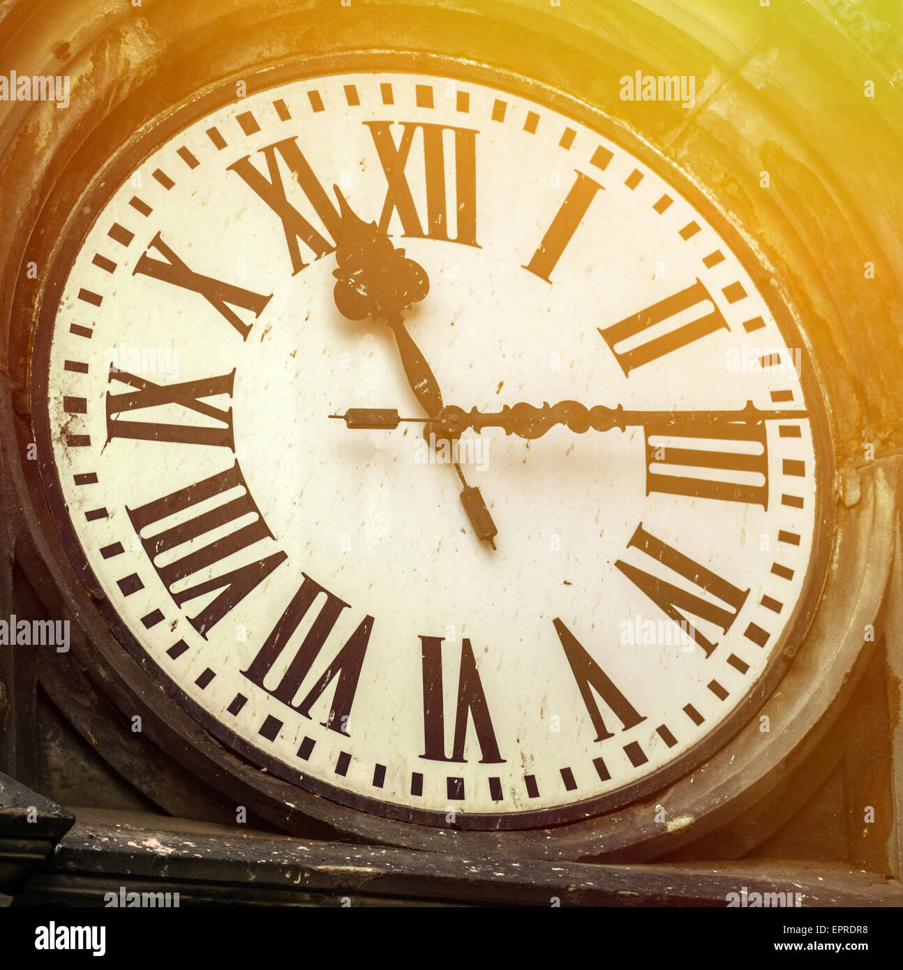 Roman numeral clock wallpaper hi-res stock photography and images - Alamy