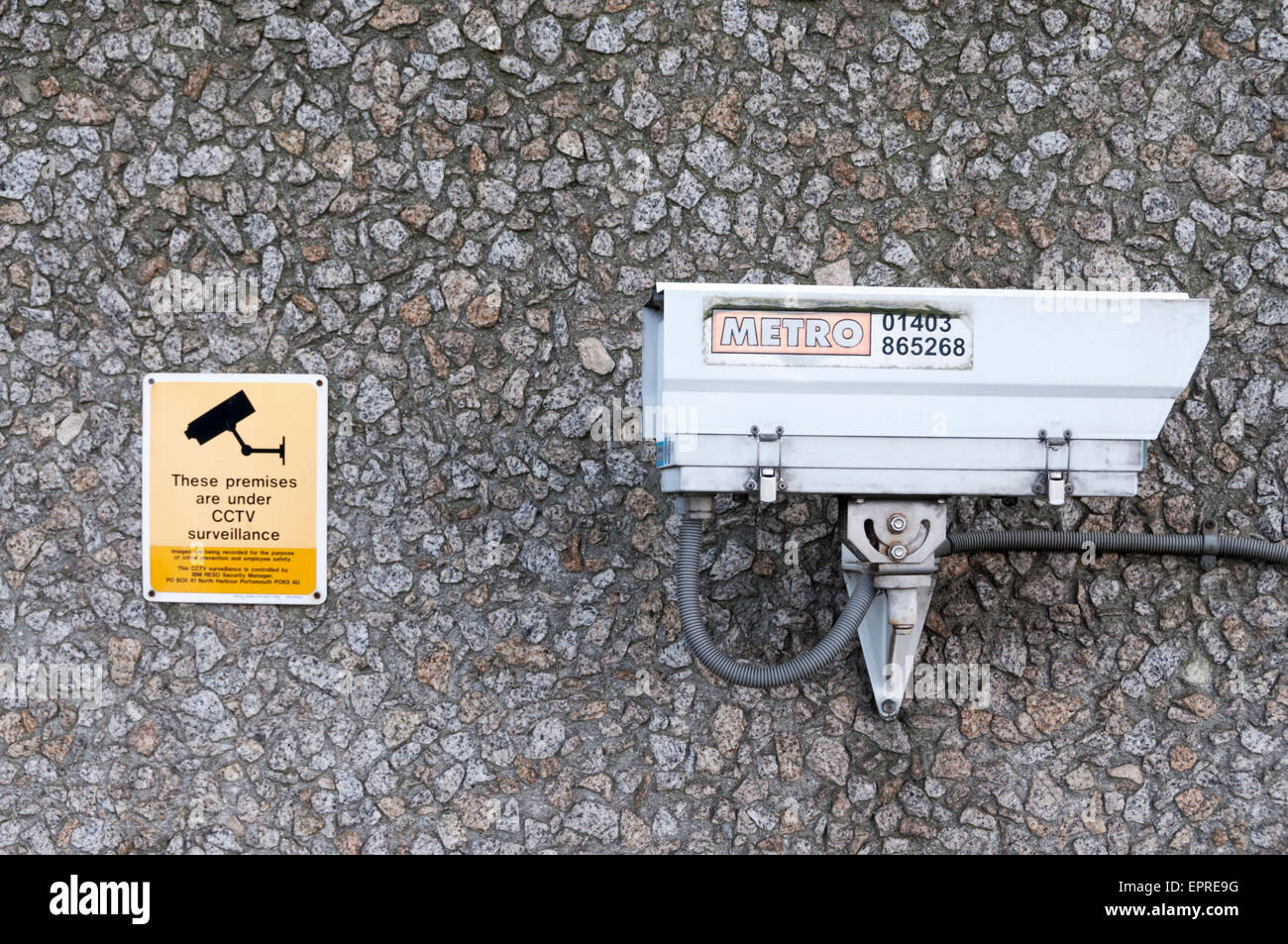 Cctv camera on wall hi-res stock photography and images - Alamy