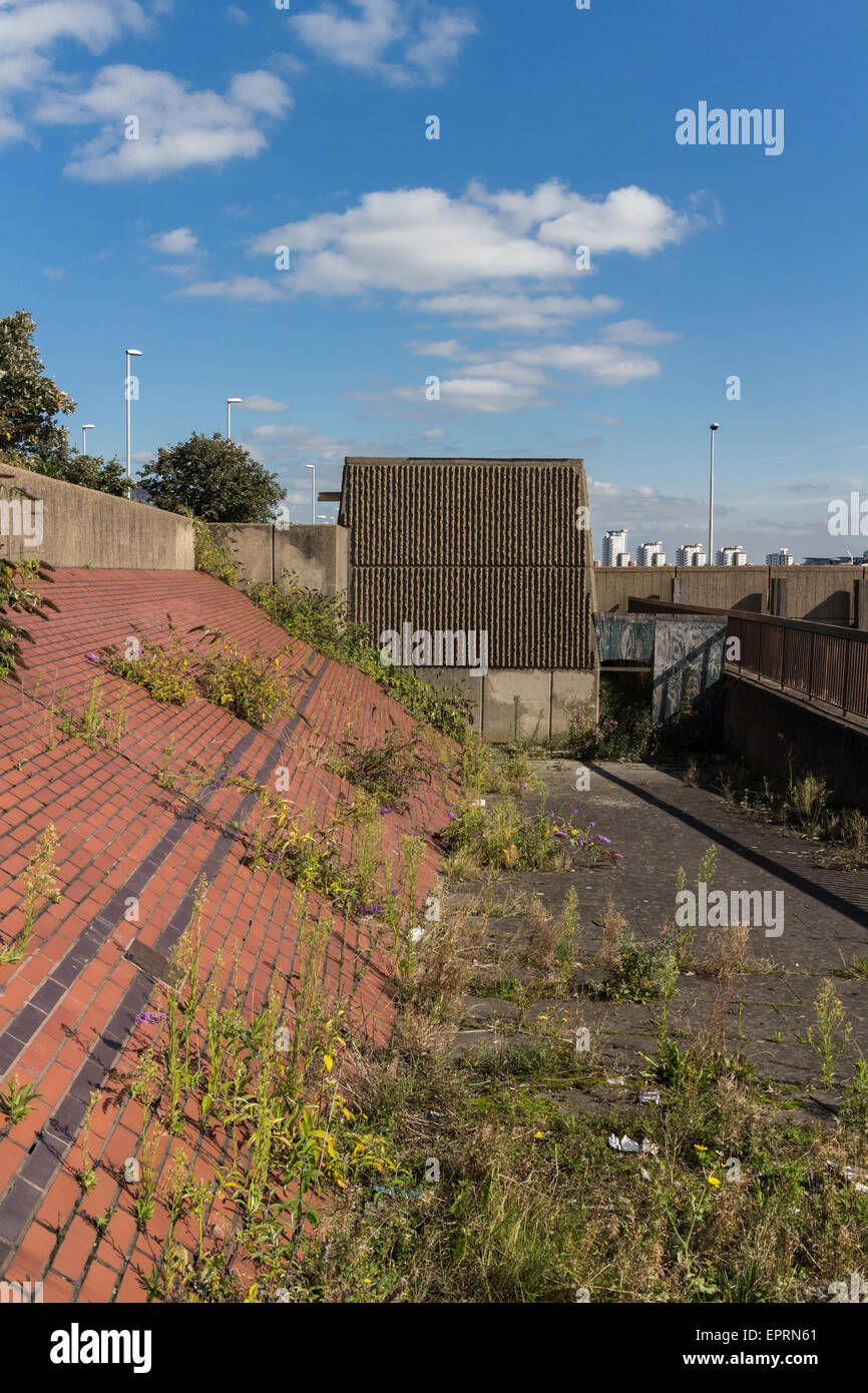 River Thames flood defences and footpath at North Woolwich, London ...