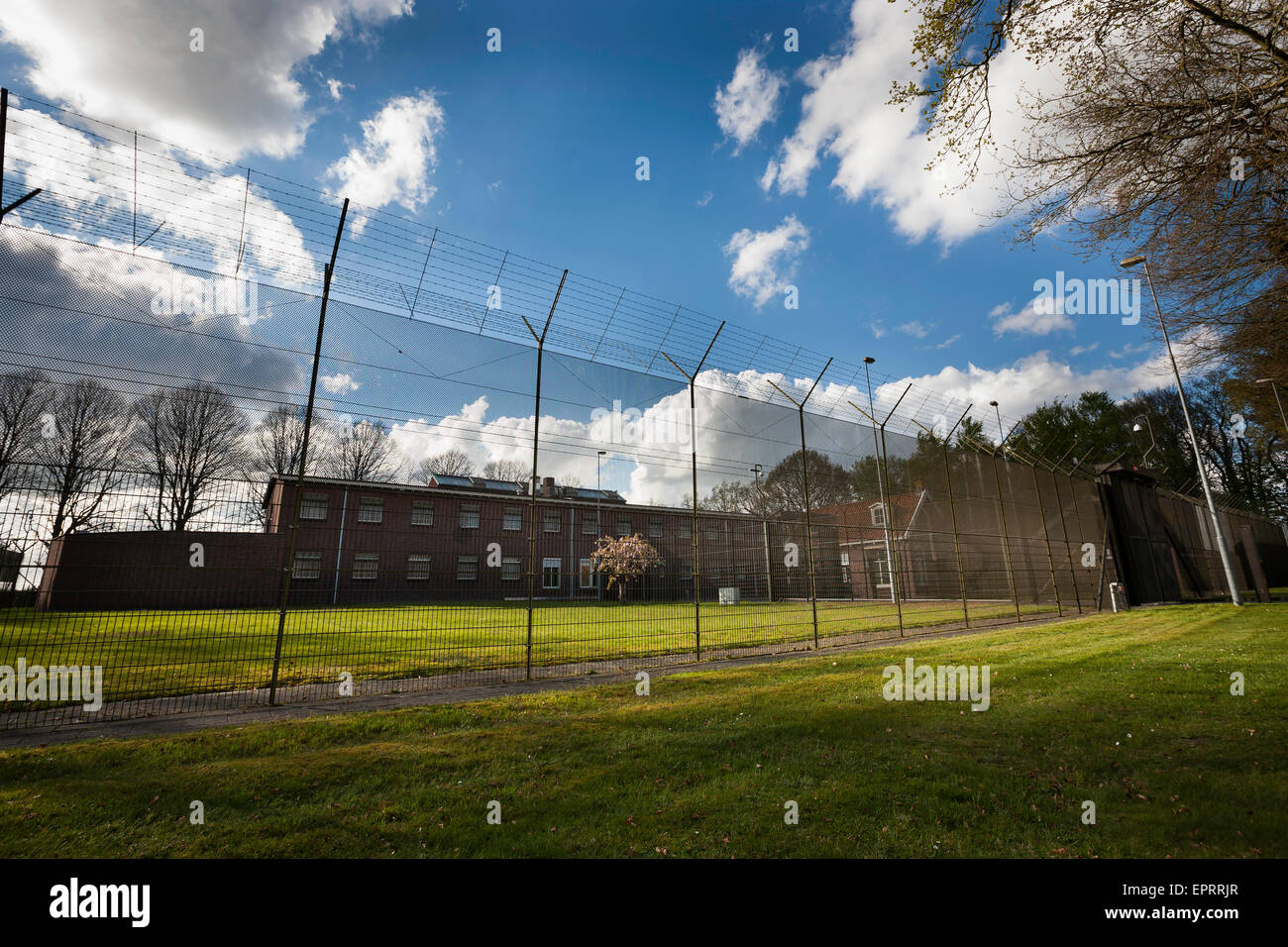 Crime prison jail exterior hi-res stock photography and images - Alamy