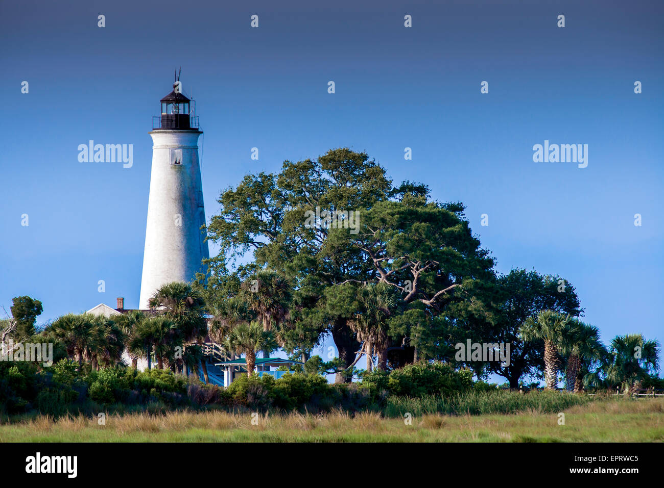 Seascape lighthouse tower hi-res stock photography and images - Alamy