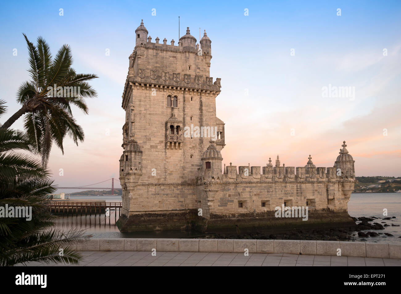 Tower of belem at night hi-res stock photography and images - Alamy