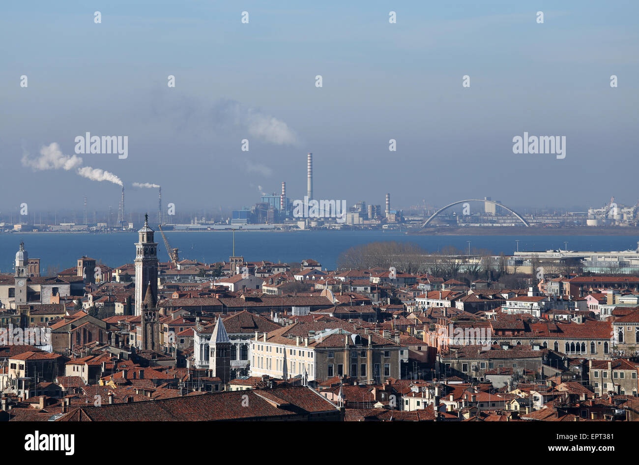 Venice pollution hi-res stock photography and images - Alamy