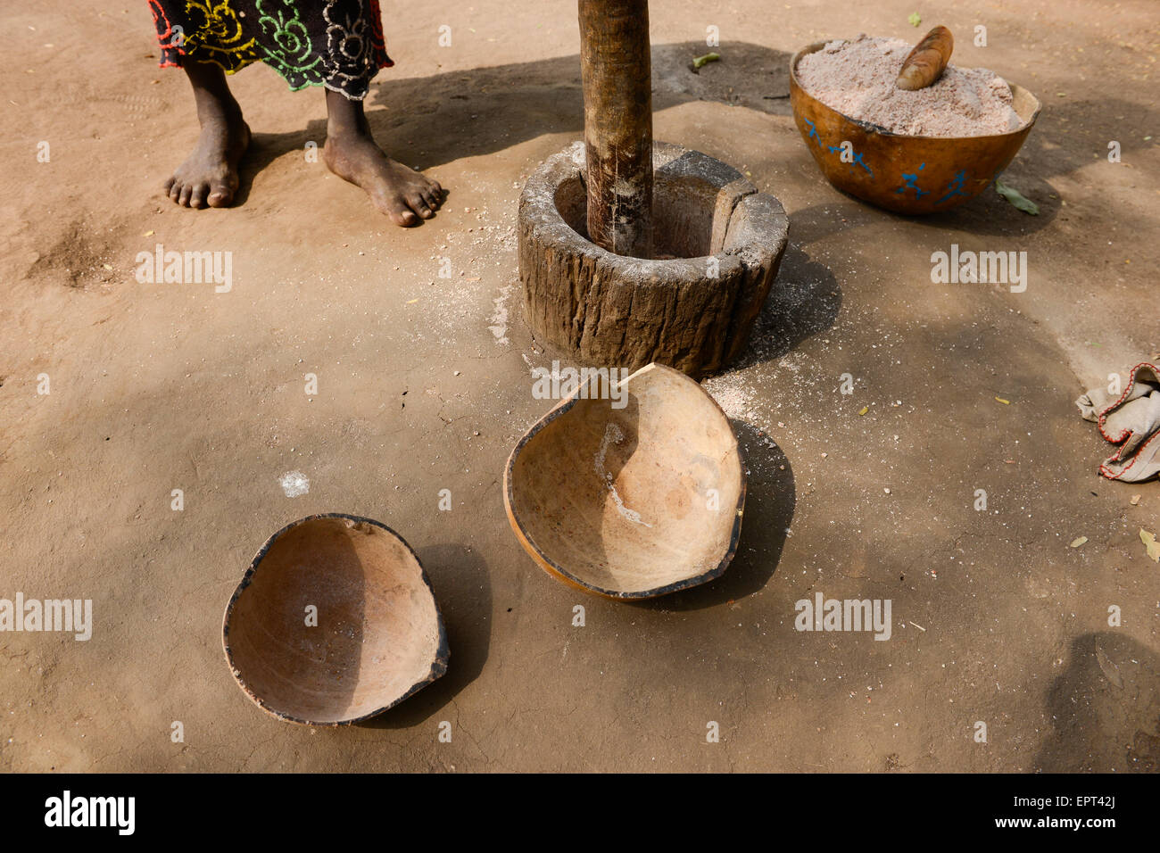 Gambella and village hi-res stock photography and images - Alamy