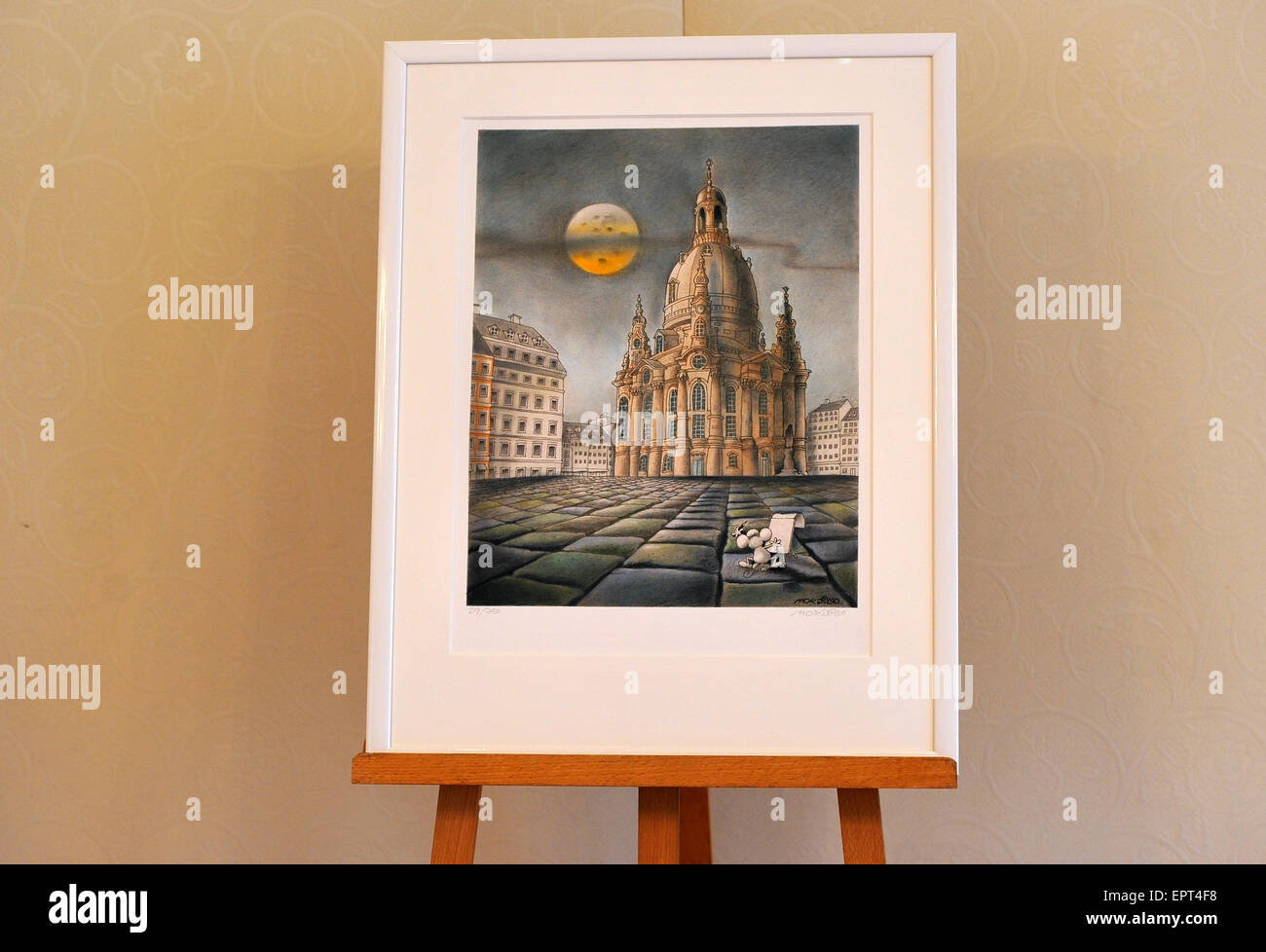 Dresden, Germany. 21st May, 2015. A cartoon of the Dresden Frauenkirche ...