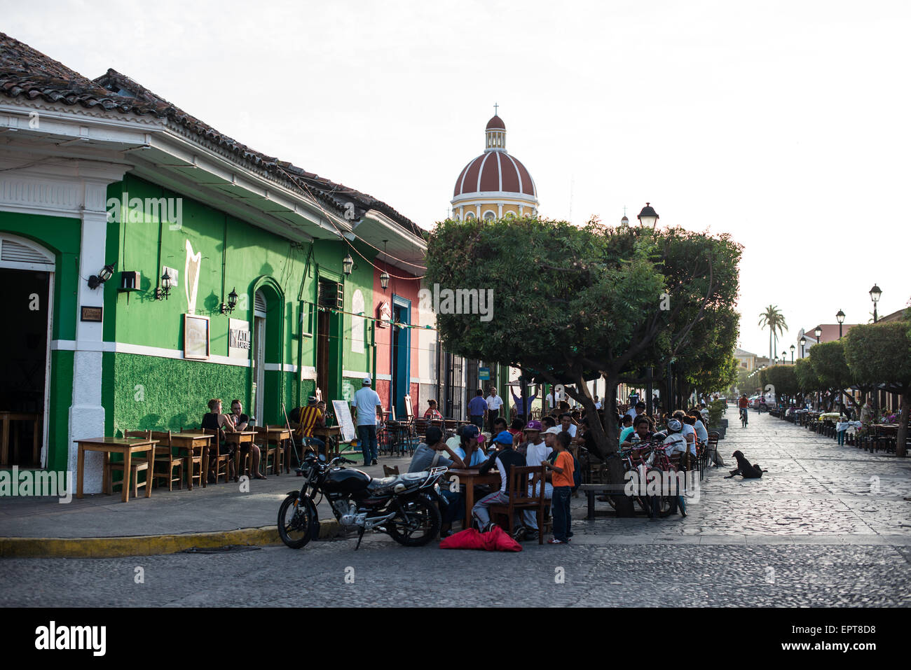 Calle la calzada granada nicaragua hi-res stock photography and images ...