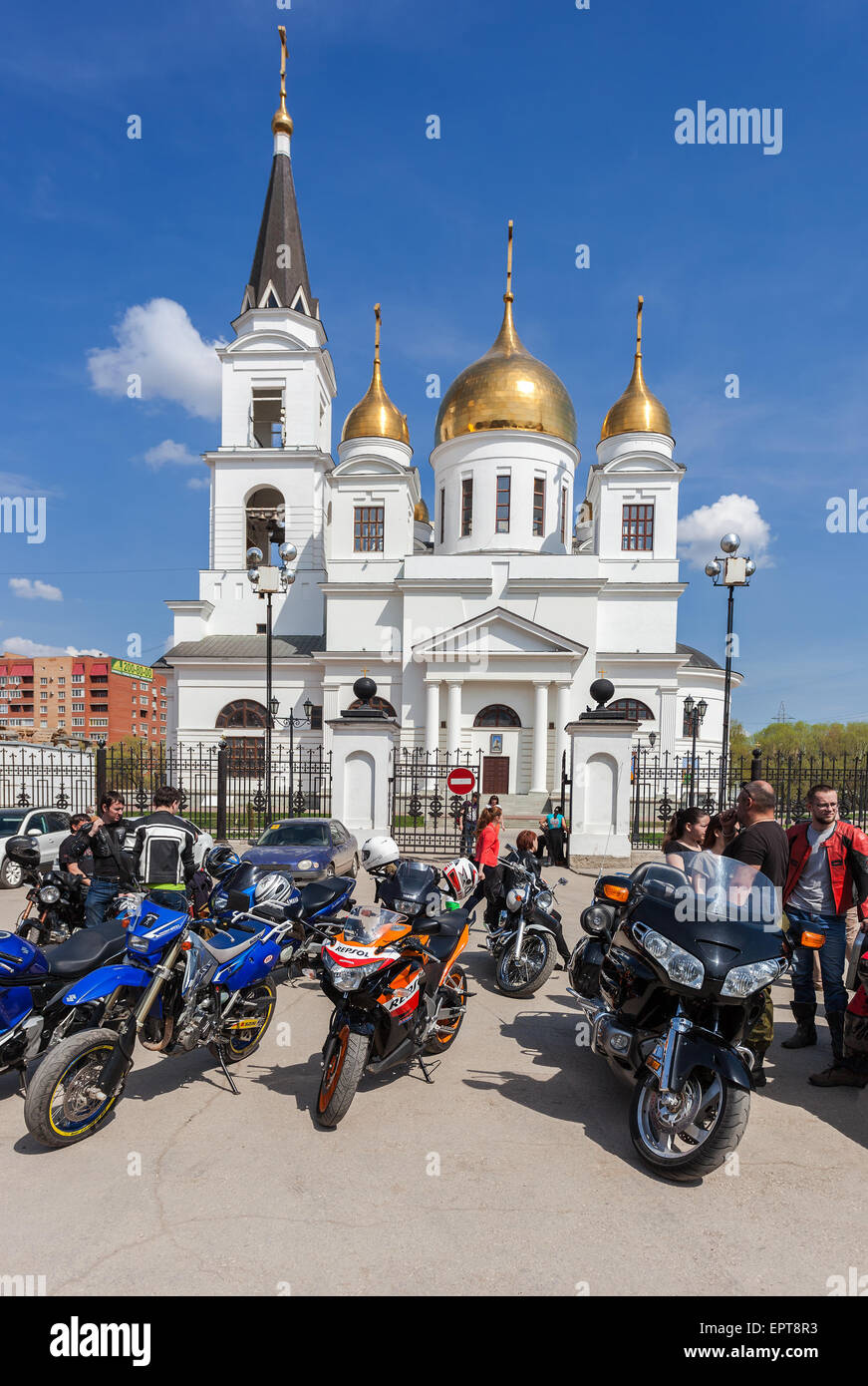 Bikers motorbikes gathering hi-res stock photography and images - Alamy