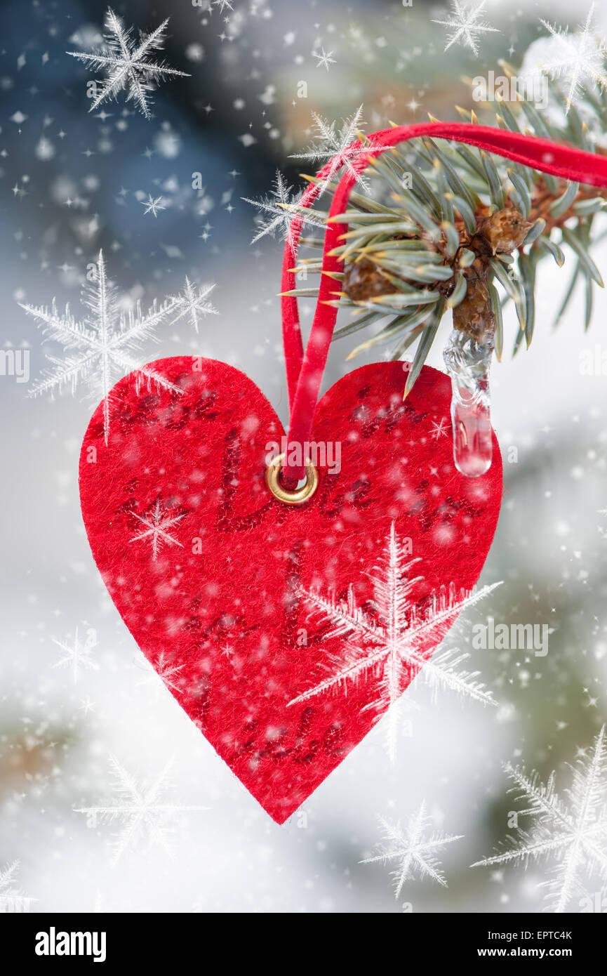 Red heart toy hi-res stock photography and images - Alamy