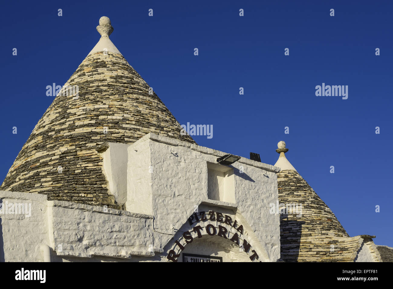 Trullo, Trulli, Alberobello, Apulia, Italy, UNESCO World Heritage Site ...
