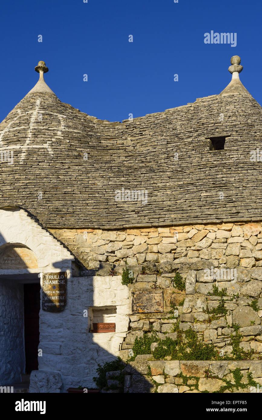 Trullo Siamese, Trulli, Alberobello, Apulia, Italy, UNESCO World ...