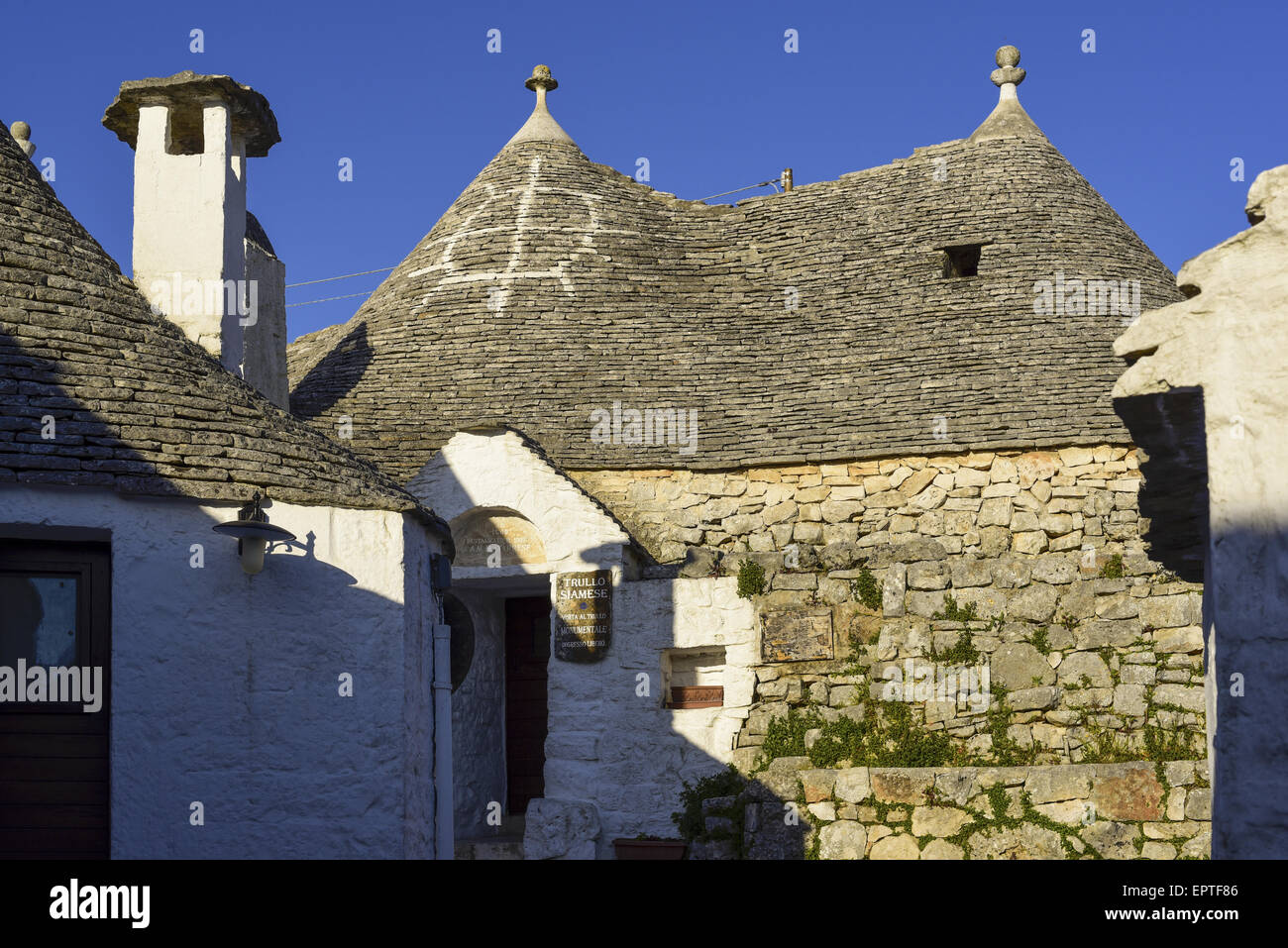 Trullo Siamese, Trulli, Alberobello, Apulia, Italy, UNESCO World ...