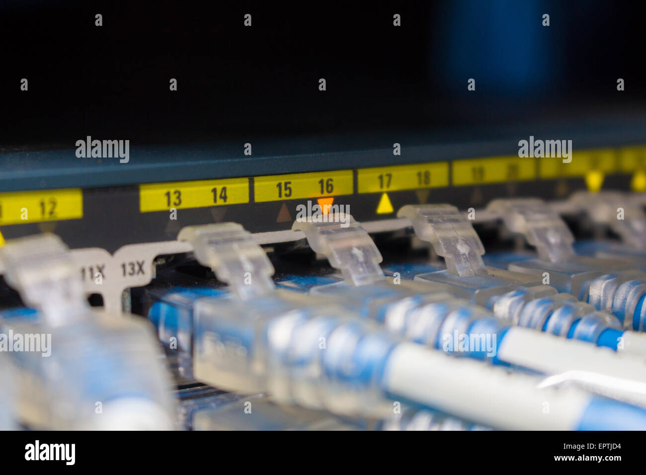 Lights and connections on network server Stock Photo - Alamy