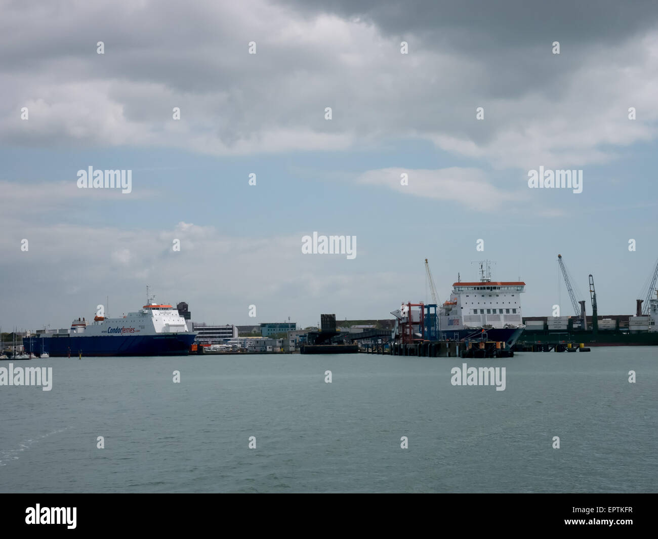Portsmouth international port hi-res stock photography and images - Alamy
