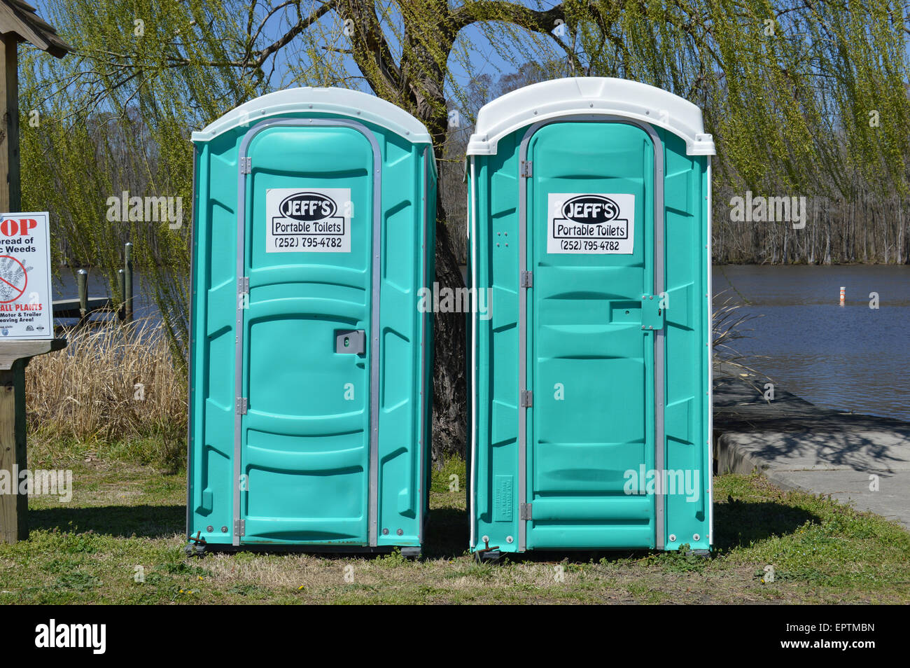 Temporary restroom facilities hi-res stock photography and images - Alamy