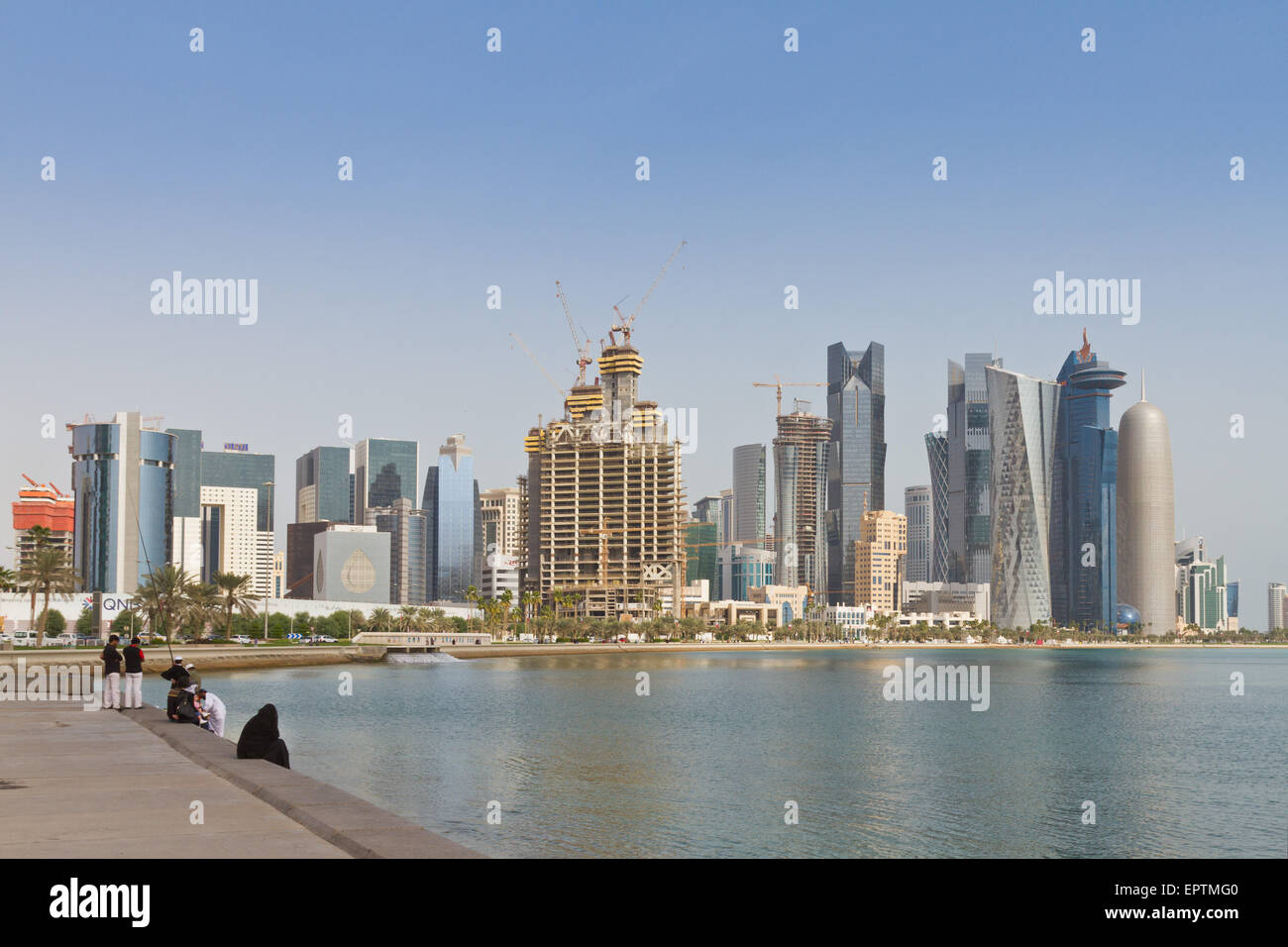 Qataris High Resolution Stock Photography and Images - Alamy