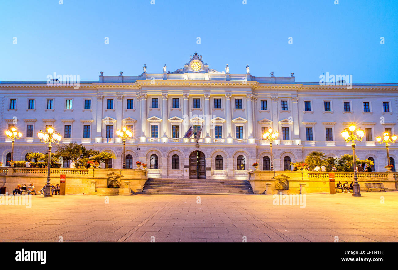 Italian government buildings hi-res stock photography and images - Alamy