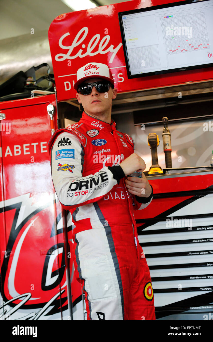 Concord, NC, USA. 21st May, 2015. Concord, NC - May 21, 2015: Ryan Reed ...