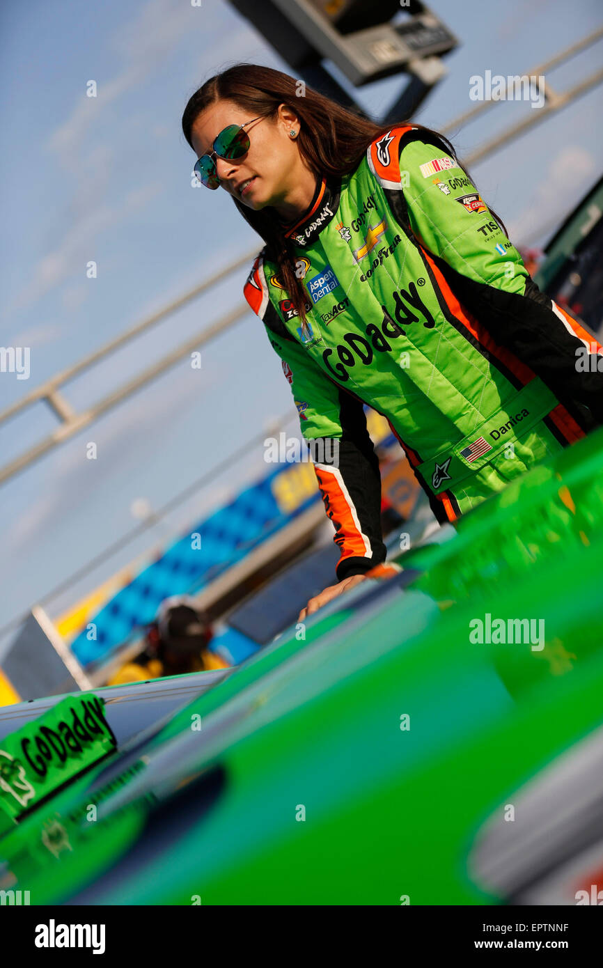 Concord, NC, USA. 21st May, 2015. Concord, NC - May 21, 2015: Danica ...