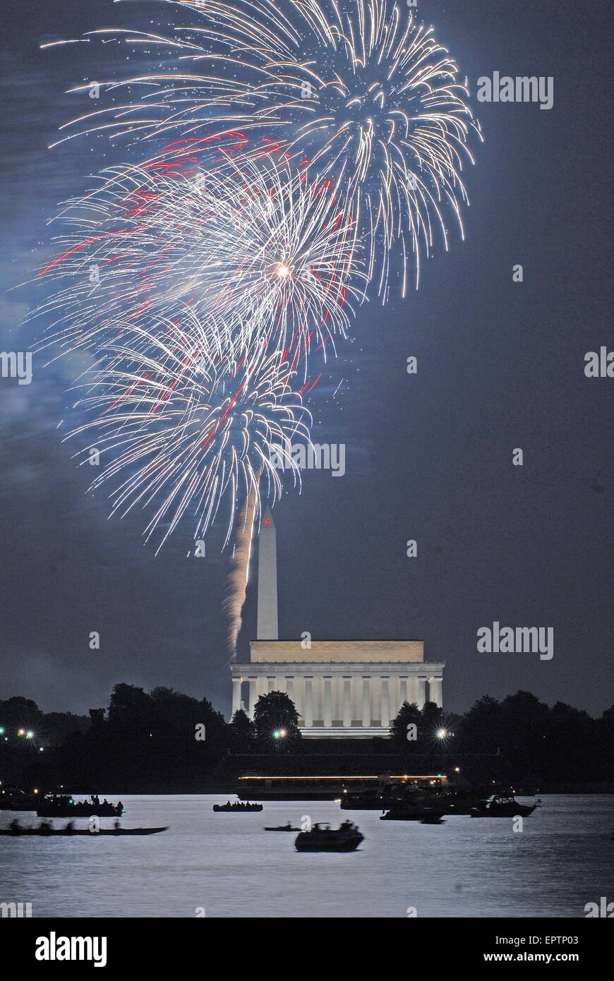 Washington DC., USA 4th July -2007 The annual 4th of July fireworks ...