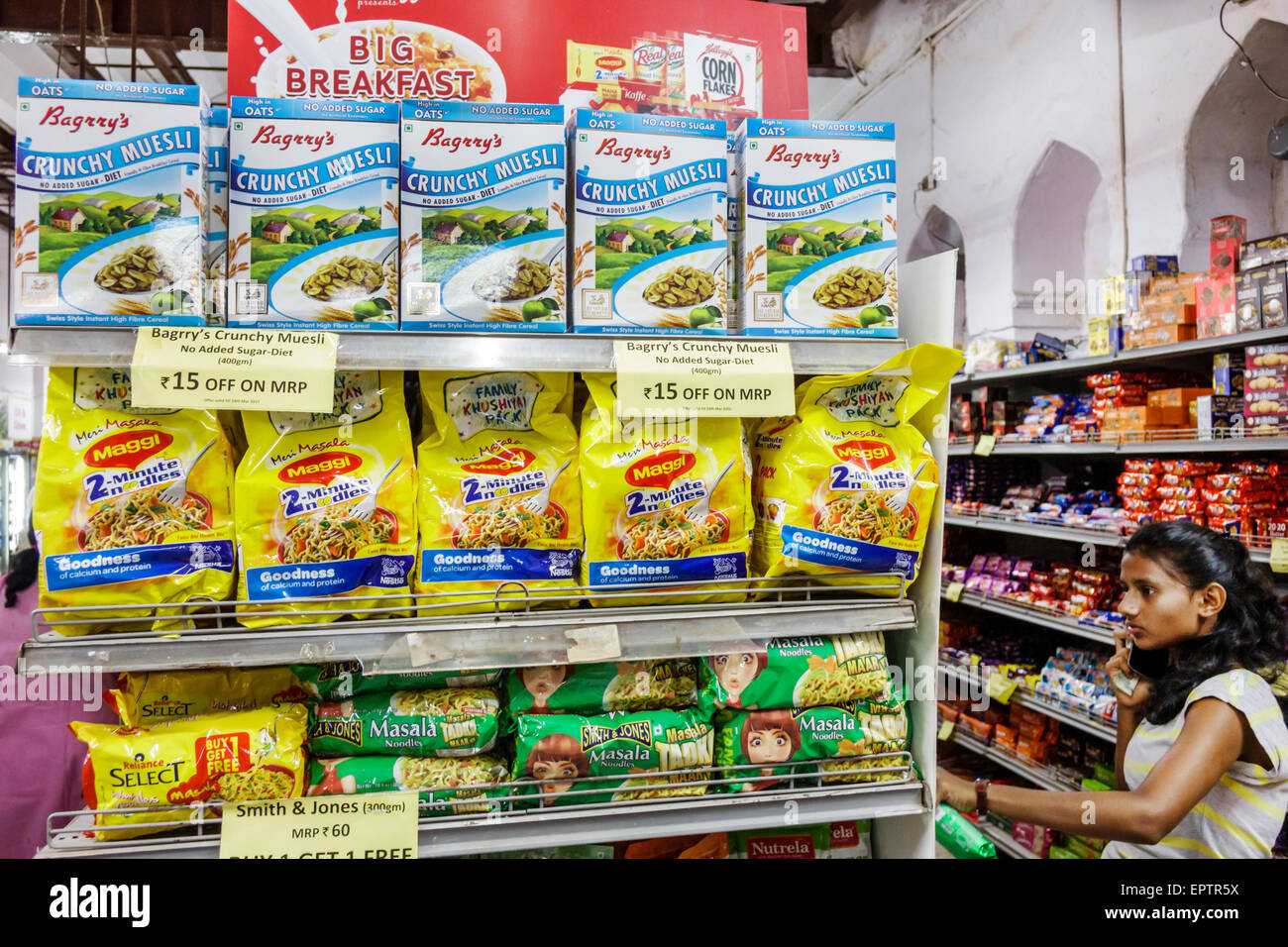 Indian asian colaba mahatma gandhi road hi-res stock photography and ...