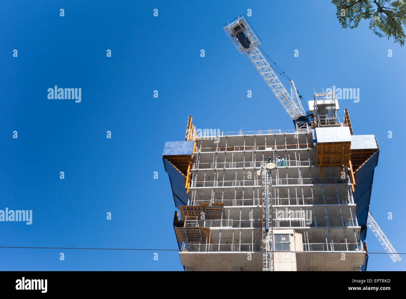Toronto tower crane hi-res stock photography and images - Alamy