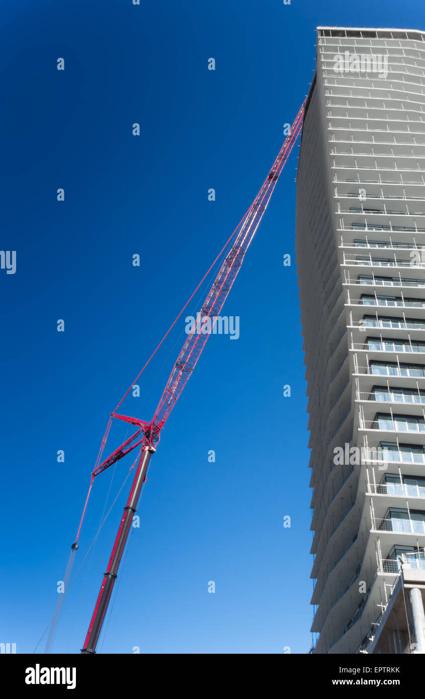Toronto tower crane hi-res stock photography and images - Alamy