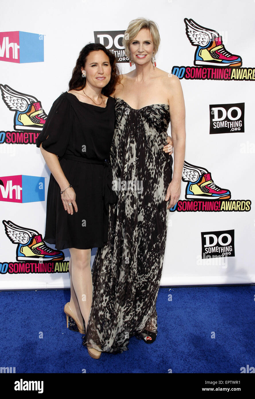 Lara Embry and Jane Lynch Stock Photo - Alamy