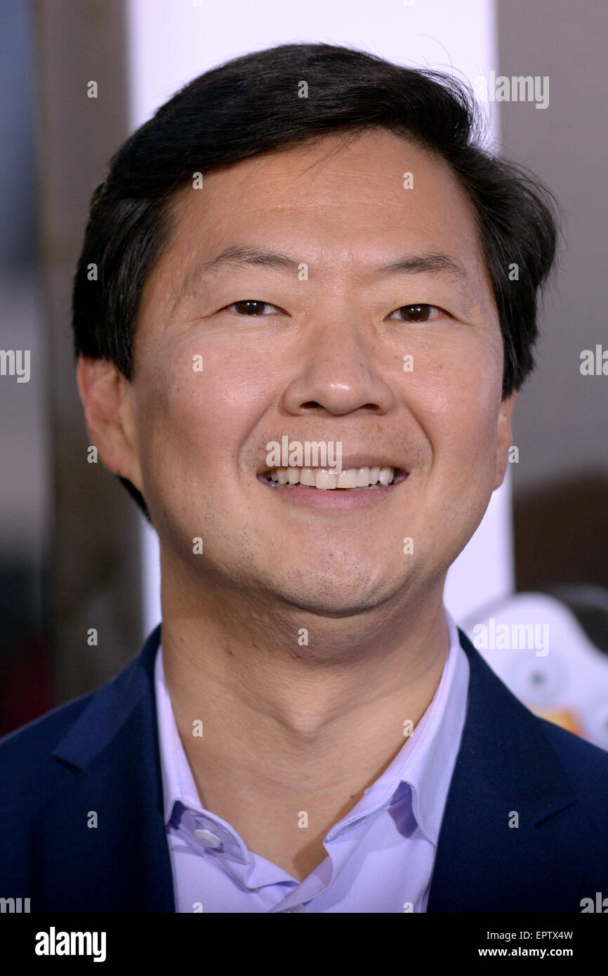 New York premiere of 'Penguins of Madagascar' at Winter Village at ...