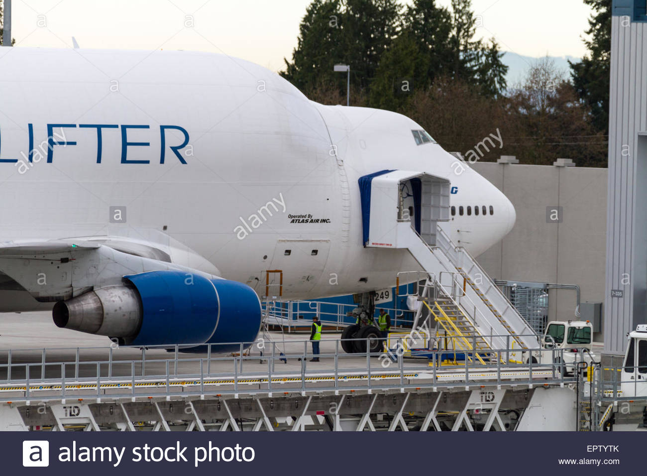 Cargo_lifter High Resolution Stock Photography and Images - Alamy