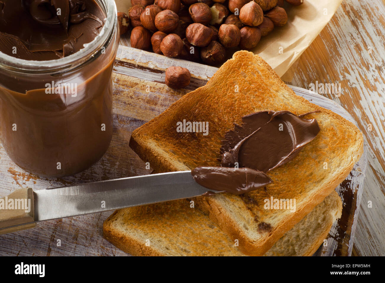 Fresh toast hi-res stock photography and images - Alamy