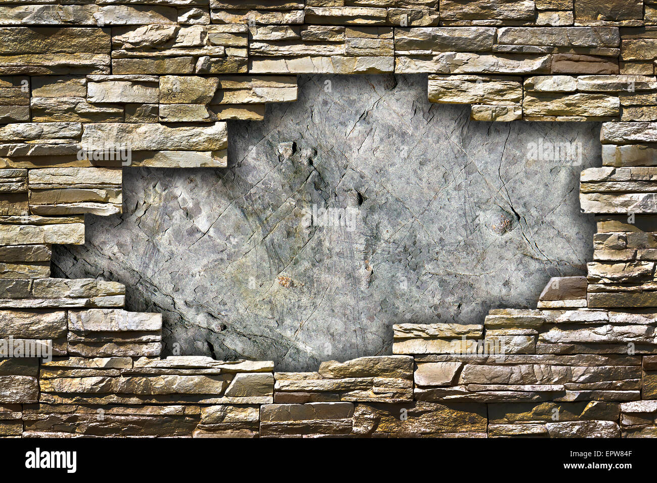 Crack in a wall of an old house hi-res stock photography and images - Alamy