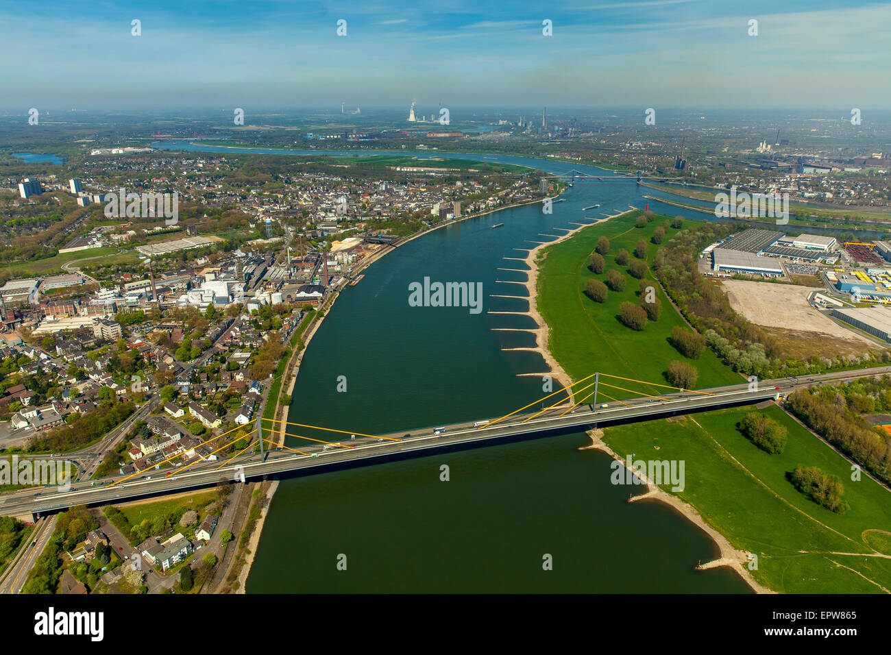 A40 Rhine bridge in Homberg, Duisburg, Ruhr district, North Rhine ...