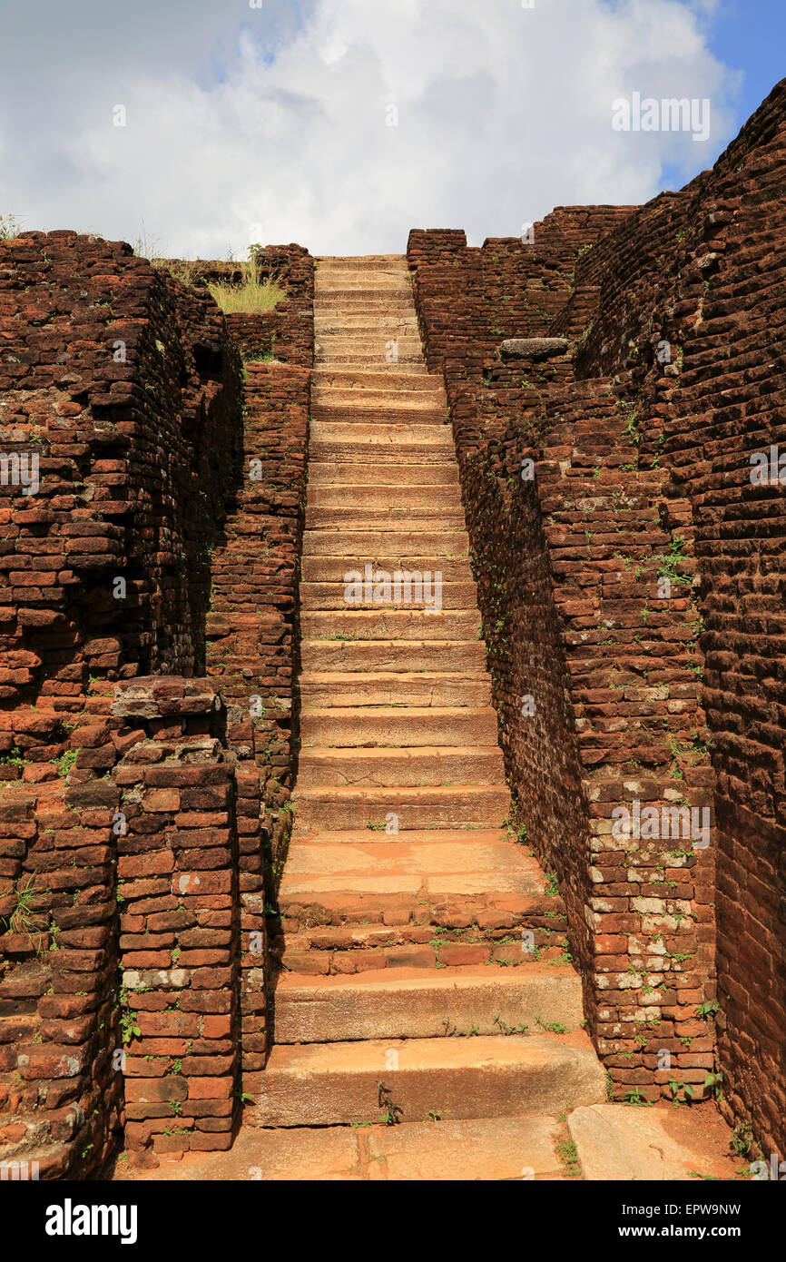 Sigiriya in sri lanka stairs hi-res stock photography and images - Alamy