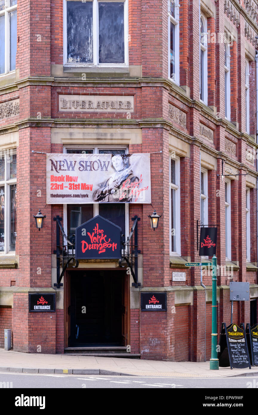 The exterior of The York Dungeon. 12 Clifford Street, York, England ...